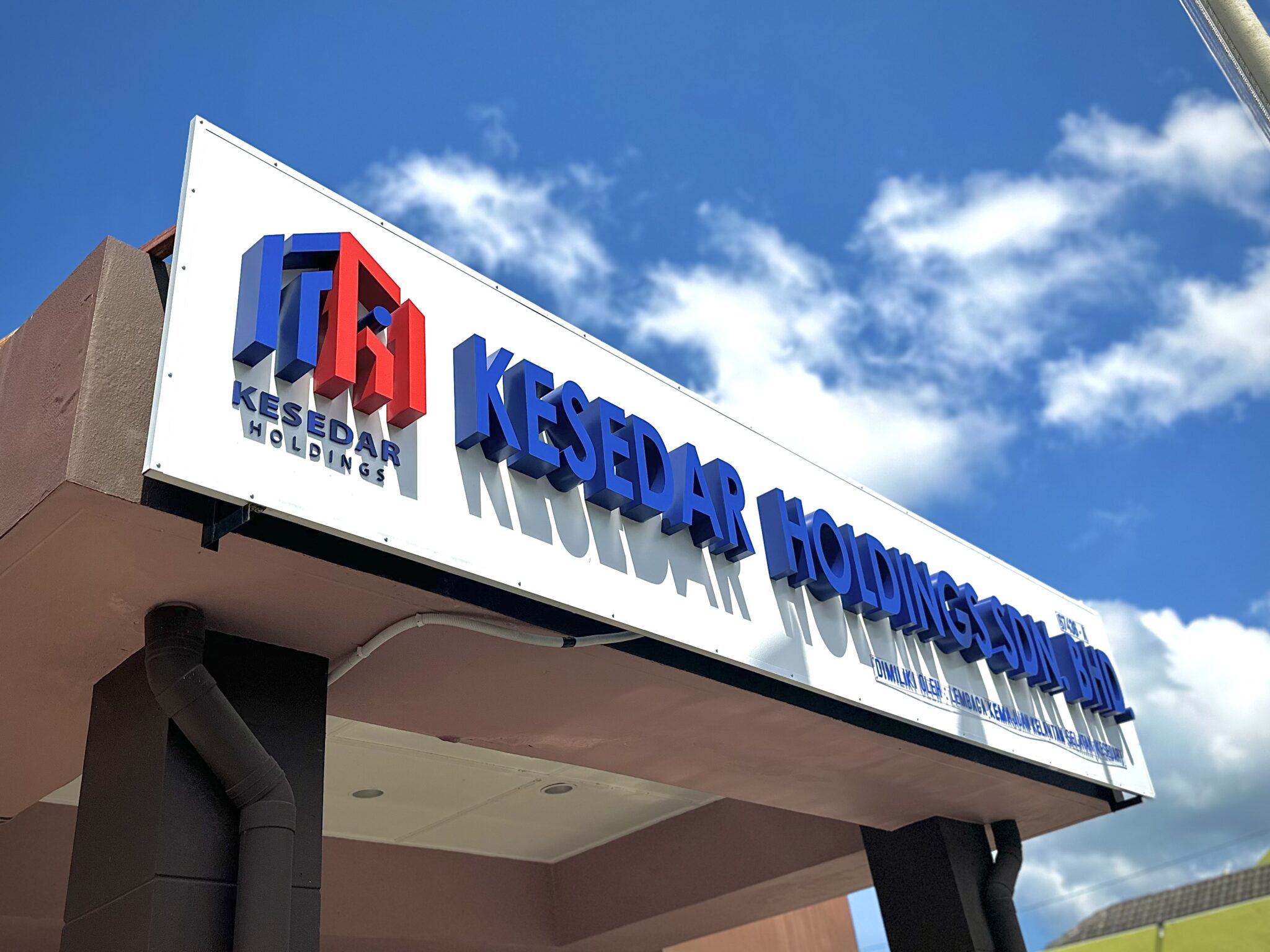 Tentang Kami - KESEDAR Holdings